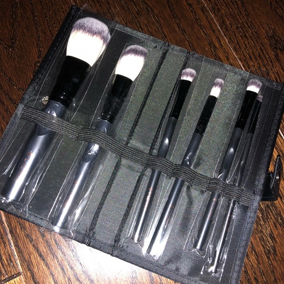 Crown | Makeup | New Crown Makeup Brush Set | Poshmark